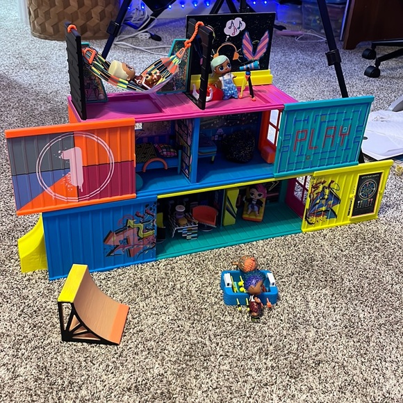 L.O.L. Surprise! | Toys | Lol Surprise Clubhouse With Accessories And 6 ...